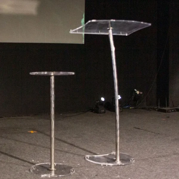 Púlpito Hillsong e Mesa Clean de Aço Inox e Acrílico - Púlpitos Betel